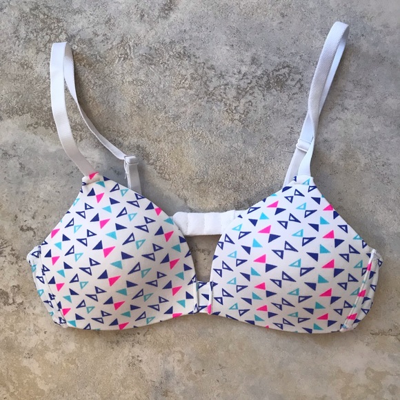 Hanes | Other | Hanes Girls Molded Wire Free Bra H37 | Poshmark